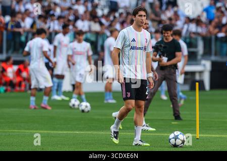 Fabio Miretti of Juventus FC seen in action during UEFA Champions ...