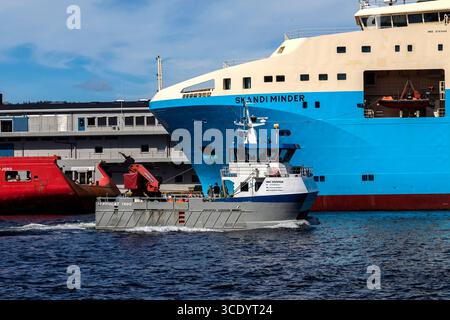 Service and work vessel Alpha arriving port of Bergen, Norway Stock ...