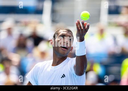 Felix Auger-Aliassime, of Canada, and Jannik Sinner, of Italy, pose for ...