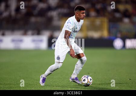 Luis Henrique of FC Internazionale in action during the UEFA Champions ...