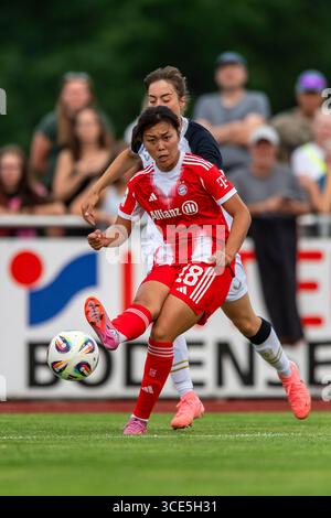 Momoko Tanikawa (18 FC Bayern München) during the Google Pixel Frauen ...