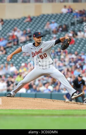 Detroit Tigers starting pitcher Charlie Morton (50) throws during the ...