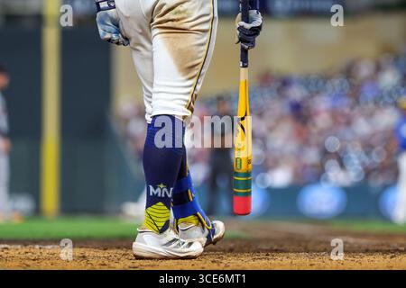 Minnesota Twins shortstop Brooks Lee (22) can't make the tag on Detroit ...