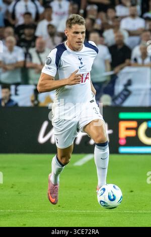 Micky van de Ven of Tottenham Hotspur during the Premier League match ...