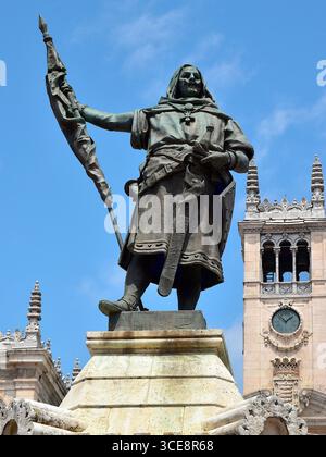 Monument to Count Ansúrez (bronze statue), founder of Valladolid in ...