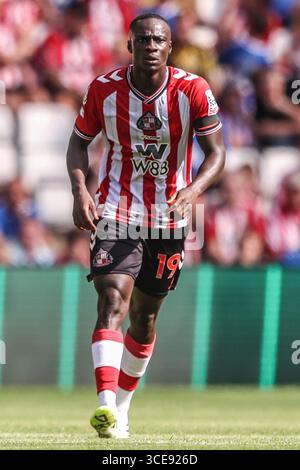 Habib Diarra of Sunderland during the Premier League match Burnley vs ...