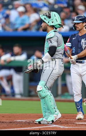 Chicago White Sox catcher Edgar Quero, left, celebrates with relief ...