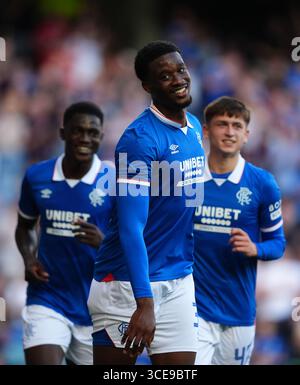 Rangers' Emmanuel Fernandez celebrates scoring their side's first goal ...