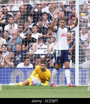 Micky van de Ven (TH) at the Chelsea v Tottenham Hotspur EPL match, at ...