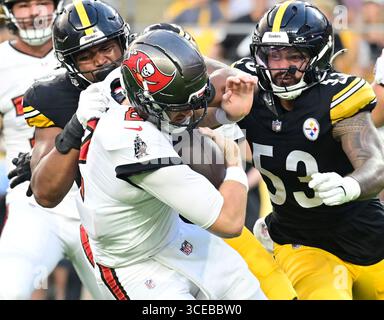 Pittsburgh Steelers defensive tackle Derrick Harmon (99) celebrates ...