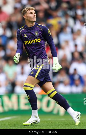 Carl Rushworth of Coventry City during the Sky Bet Championship match ...