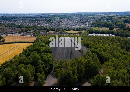 The Batch Spoil Heap in Paulton, Somerset. A volcano shaped spoil heap ...