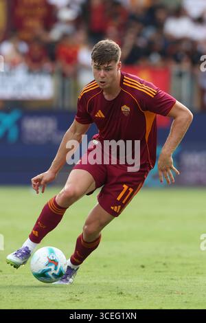 Evan Ferguson of Roma seen in action during the Serie A Enilive 2025 ...