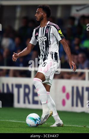 Lloyd Kelly of Juventus FC looks on during the serie Serie A Enilive ...