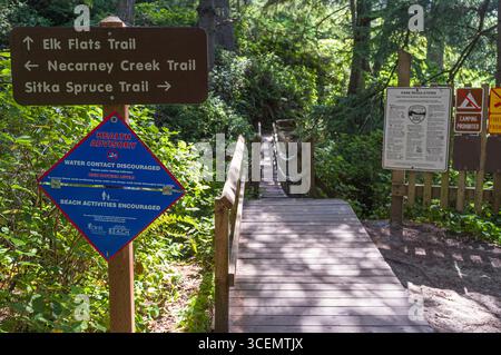 Signs and wooden bridge, Oswald West State Park, Tillamook County ...