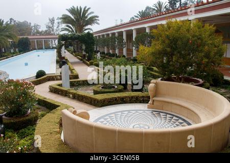 The Getty Villa museum as a 1st century villa with greek and roman ...