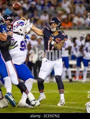 Chicago Bears quarterback Tyson Bagent warms up before an NFL football ...