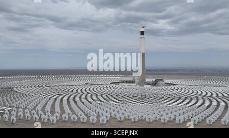 HAMI, CHINA - AUGUST 15, 2025 - 14,500 pentagonal heliostats of the ...