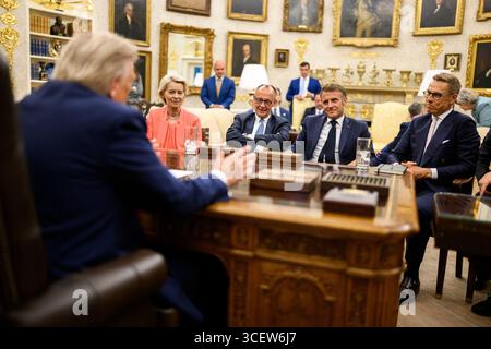 German Chancellor Friedrich Merz and French President Emmanuel Macron ...