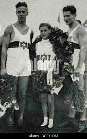 Photograph of the German men's rowing team at the 1932 Olympic games ...