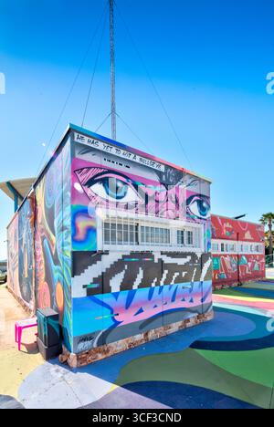 Street art, graffiti, mural, DANTE ARCADE, artwork, Los Alcazares ...