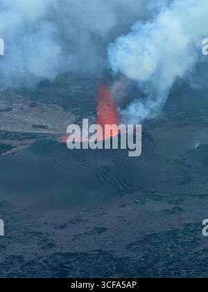 Sundhnukur Volcano eruption on the Reykjanes Peninsular in southwest ...