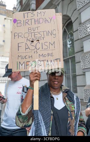 LONDON, United Kingdom, 4 November 2025, Ministers leaving the Cabinet ...
