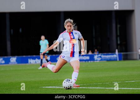 Korbin Shrader of OL Lyonnes during the UEFA Women's Champions League ...