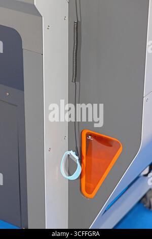 Leading Ground Wrist Earth Strap Static Shield Protection at Machine in ...