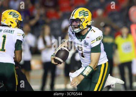 Edmonton Elks quarterback Cody Fajardo (7) throws during first-half ...