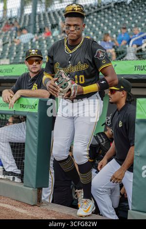 Bradenton Marauders shortstop Yordany De Los Santos (7) during an MiLB ...