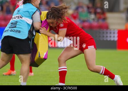 York Community Stadium YORK, ENGLAND - AUGUST 30: Desiree Miller of ...