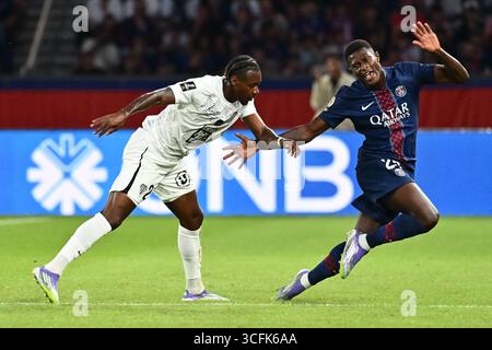 Nuno Mendes during the Ligue 1 football (soccer) match Paris Saint ...