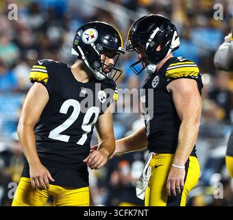 Pittsburgh Steelers punter Cameron Johnston (5) warms up before an NFL ...