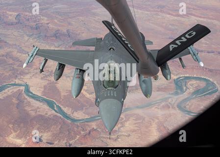 Airmen from the 121st Maintenance Squadron perform an engine ...