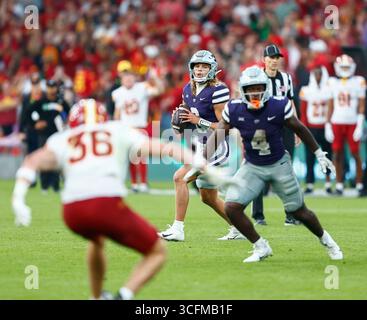 Kansas State quarterback Avery Johnson (2) passes the ball in the second half of an NCAA college ...