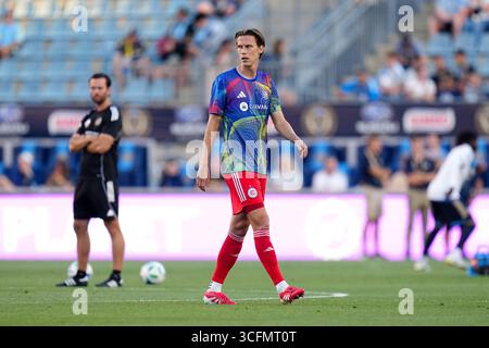 Chicago Fire defender Jack Elliott (3) walks out for warmups prior to ...