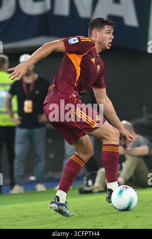 Evan Ferguson of AS Roma in action during the Serie A match between AS ...