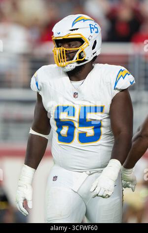 Los Angeles Chargers offensive tackle Rashawn Slater (70) in action ...