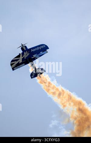 Rich Goodwin's Jet Powered Pitts Special, G-JPIT, performing at ...