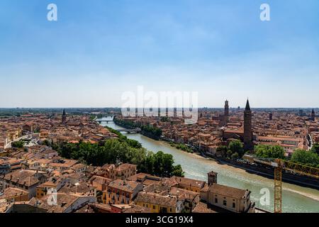 Verona Italy: Panoramic view of the Adige river and Bridge Ponte ...