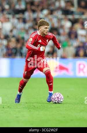 Newcastle Upon Tyne, England, 25th October 2025. Players of Newcastle ...