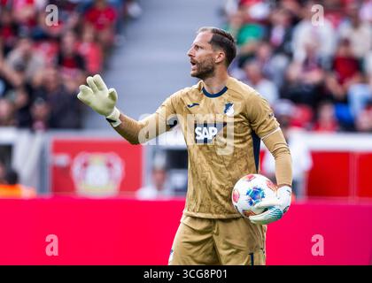 Torwart [goalkeeper] Oliver Baumann (TSG 1899 Hoffenheim) beim Spiel ...