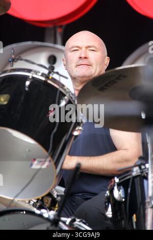 Phil Collins of Genesis Live Earth London concert at Wembley Stadium ...