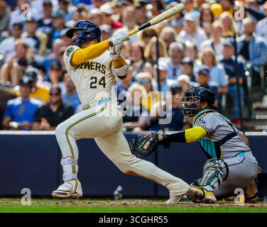 Arizona Diamondbacks catcher Gabriel Moreno (14) in the first inning ...