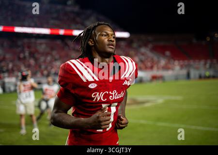 North Carolina State's CJ Bailey (11) scores a touchdown against ...