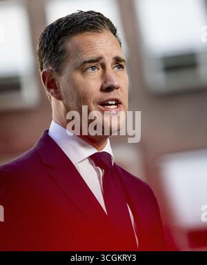 THE HAGUE – Eelco Heinen, outgoing Minister of Finance, arrives before ...