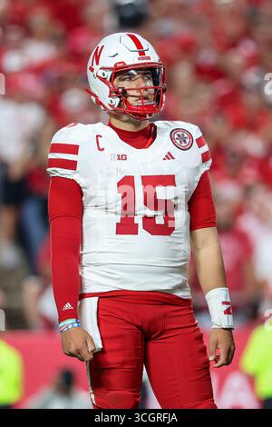 Nebraska Cornhuskers quarterback Dylan Raiola (15) looks to pass ...