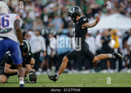 South Florida place kicker Nico Gramatica, second from left, celebrates ...