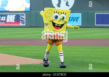 August 29th, 2025: SpongeBob Squarepants throws the ceremonial first ...